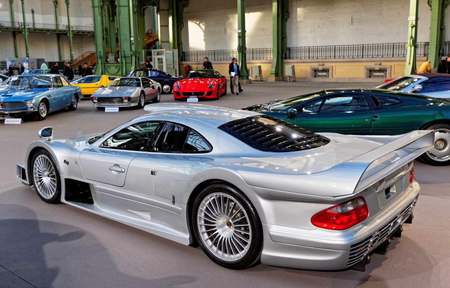 Mercedes-Benz CLK GTR technical specifications and fuel economy